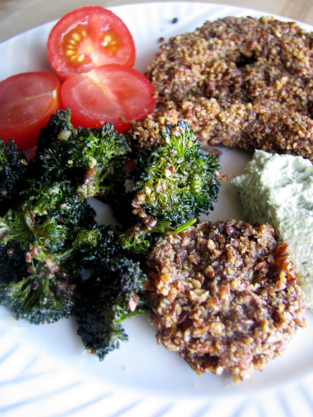 Little Jo Berry: Avocado Sticks with Fried Broccoli and Creamy Dill Sauce