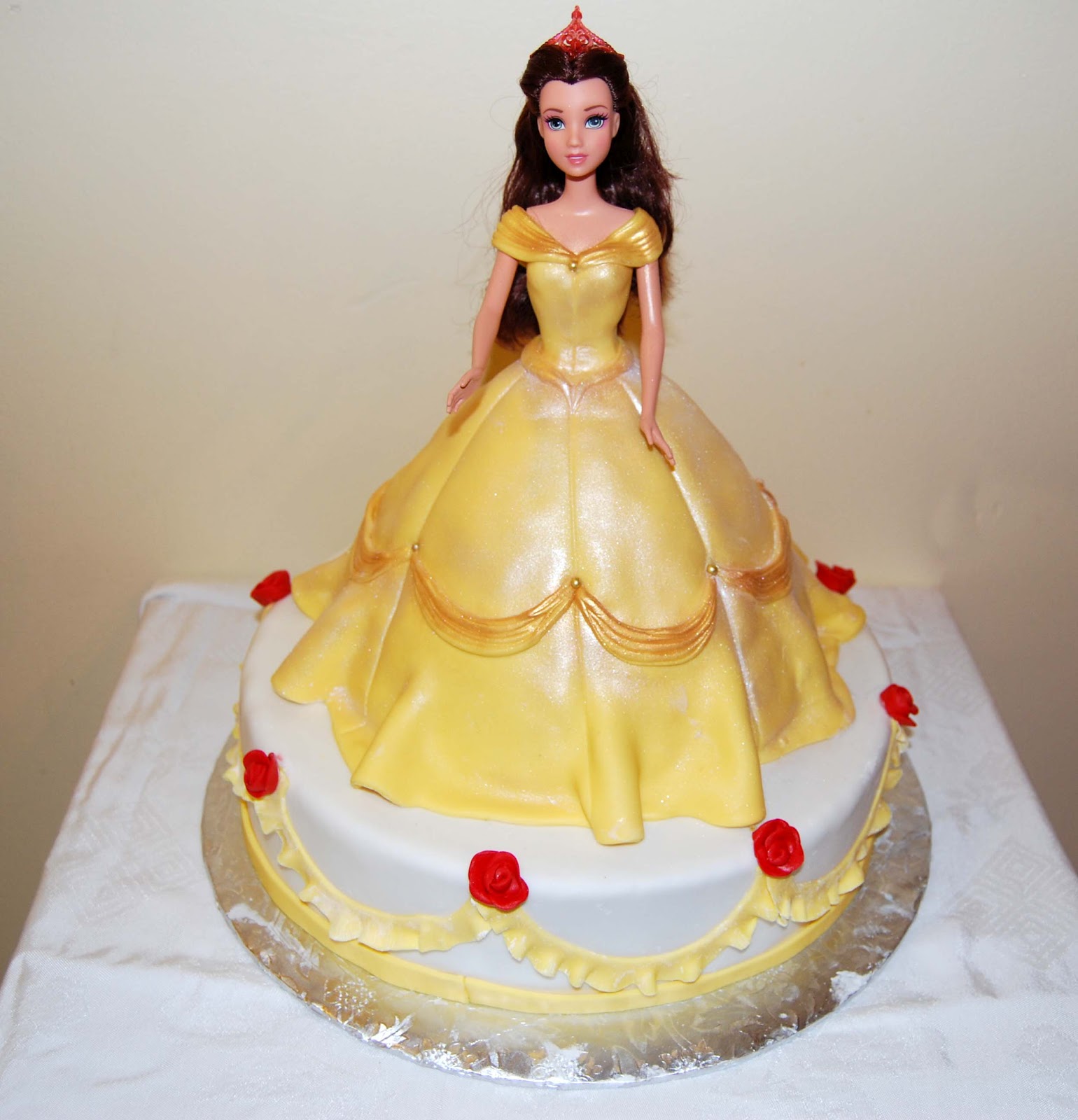 Leelees Cake-abilities: Belle Cake