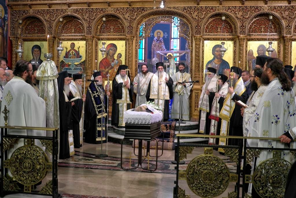Περιοδικό "Άγιος Κοσμάς ο Αιτωλός": Εξόδιος Ακολουθία Πρωτοψάλτου ...