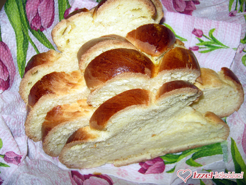 Húsvéti foszlós kalács | Ízzel-lélekkel készült receptek