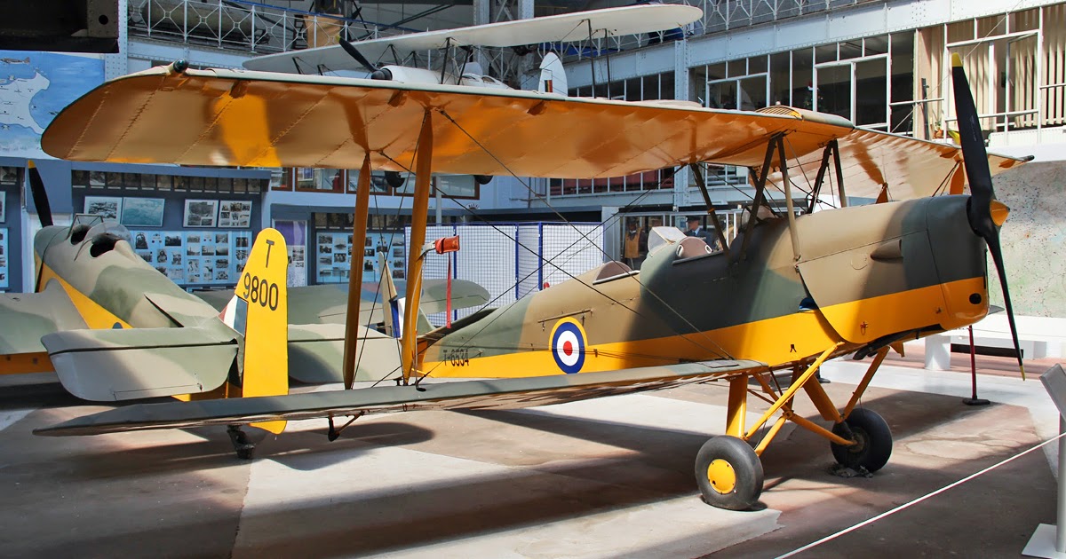 Eastwings: DH-82A Tiger Moth II * RAF Royal Air Force c/s * T6534