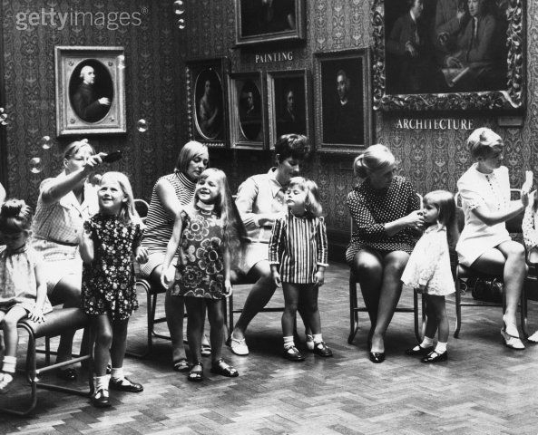 Stealth Media and Design: The End of an Era – Miss Pears