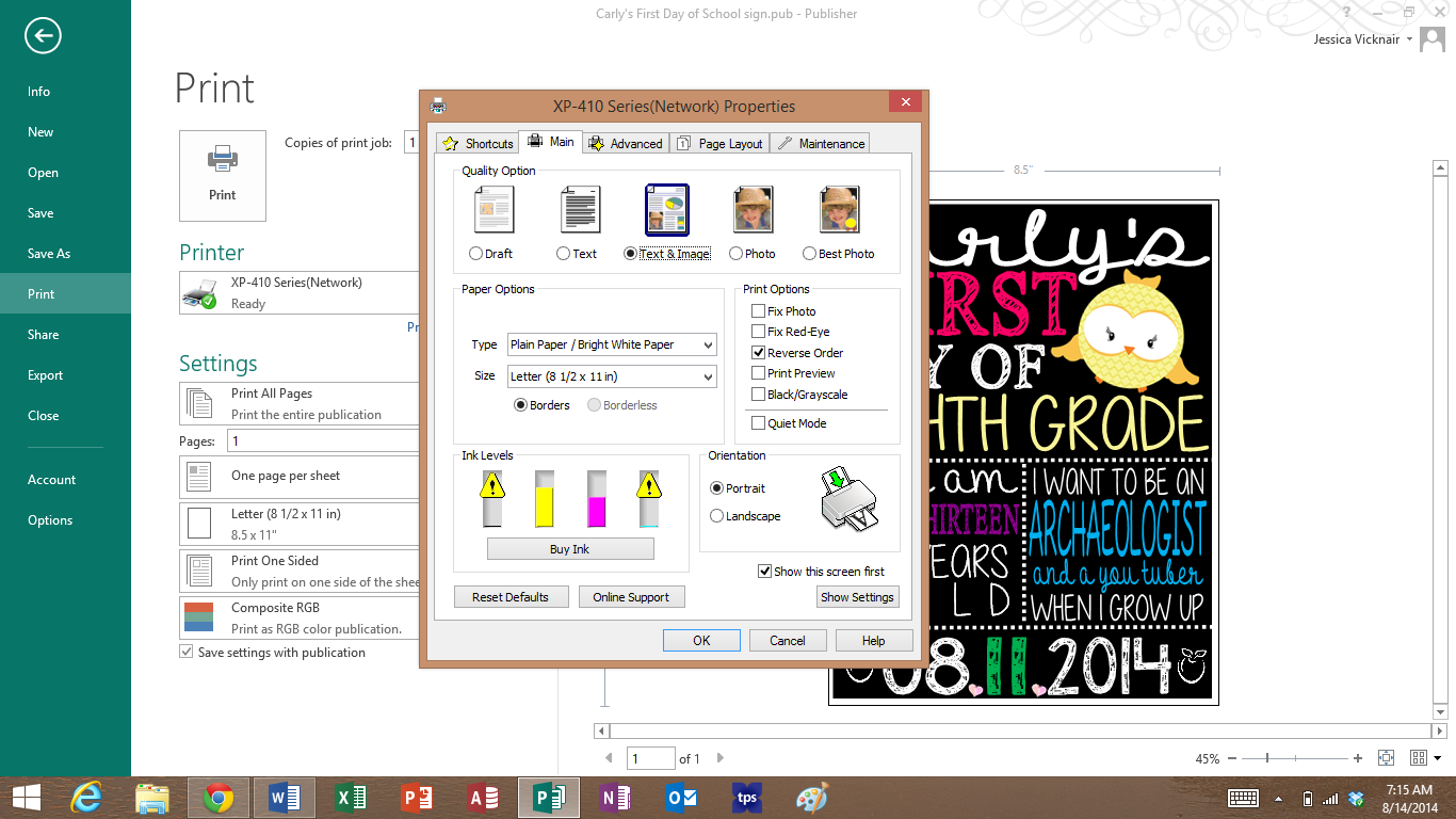 First Day of School Signs! FREEBIE!!! Make it personalized with a ...