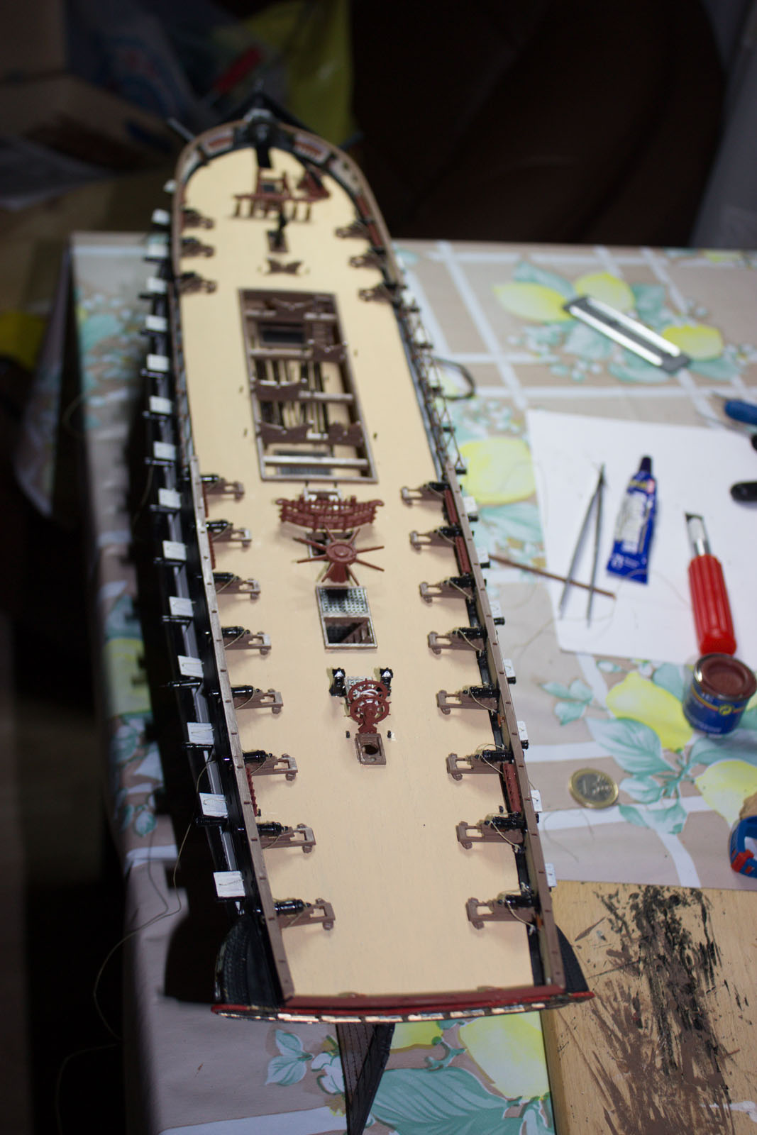 Sailing Ship Models: USS Constitution - Forecastle and qarterdeck rails