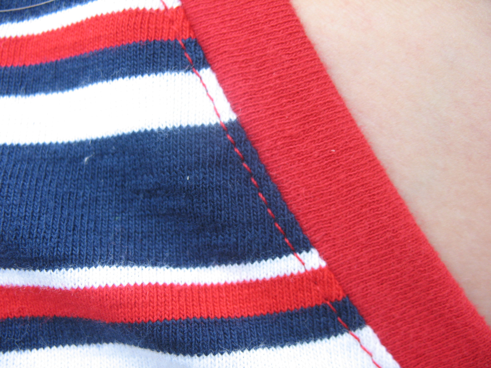 Creative Chicks: Denim Skirt and a T-shirt Failure