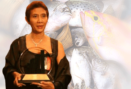 Biodata Susi Pudjiastuti Profil Foto dan Fakta Menarik | Gambar Foto ...