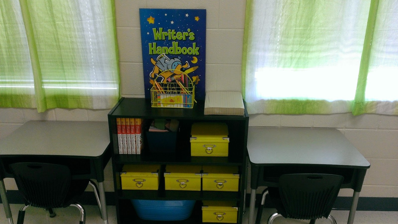 Teaching First Grade: Writing Center