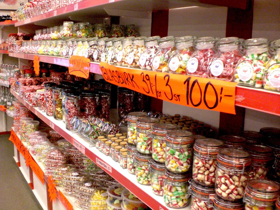 LUV 2 GO: Peppermint Candy Shops – Gränna, Sweden