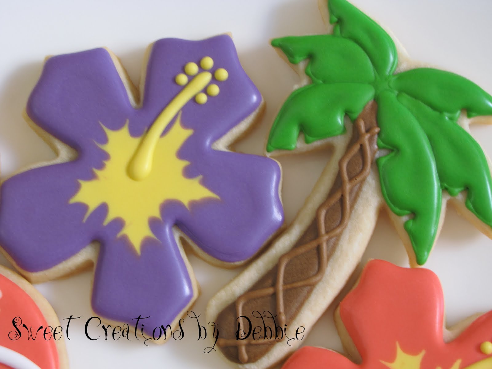 Sweet Creations by Debbie: Hawaiian Luau-Themed Cookies
