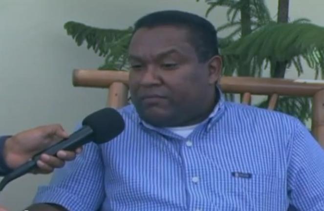 El Condue y el padre Johnny : DESDE LA REPÚBLICA DOMINICANA