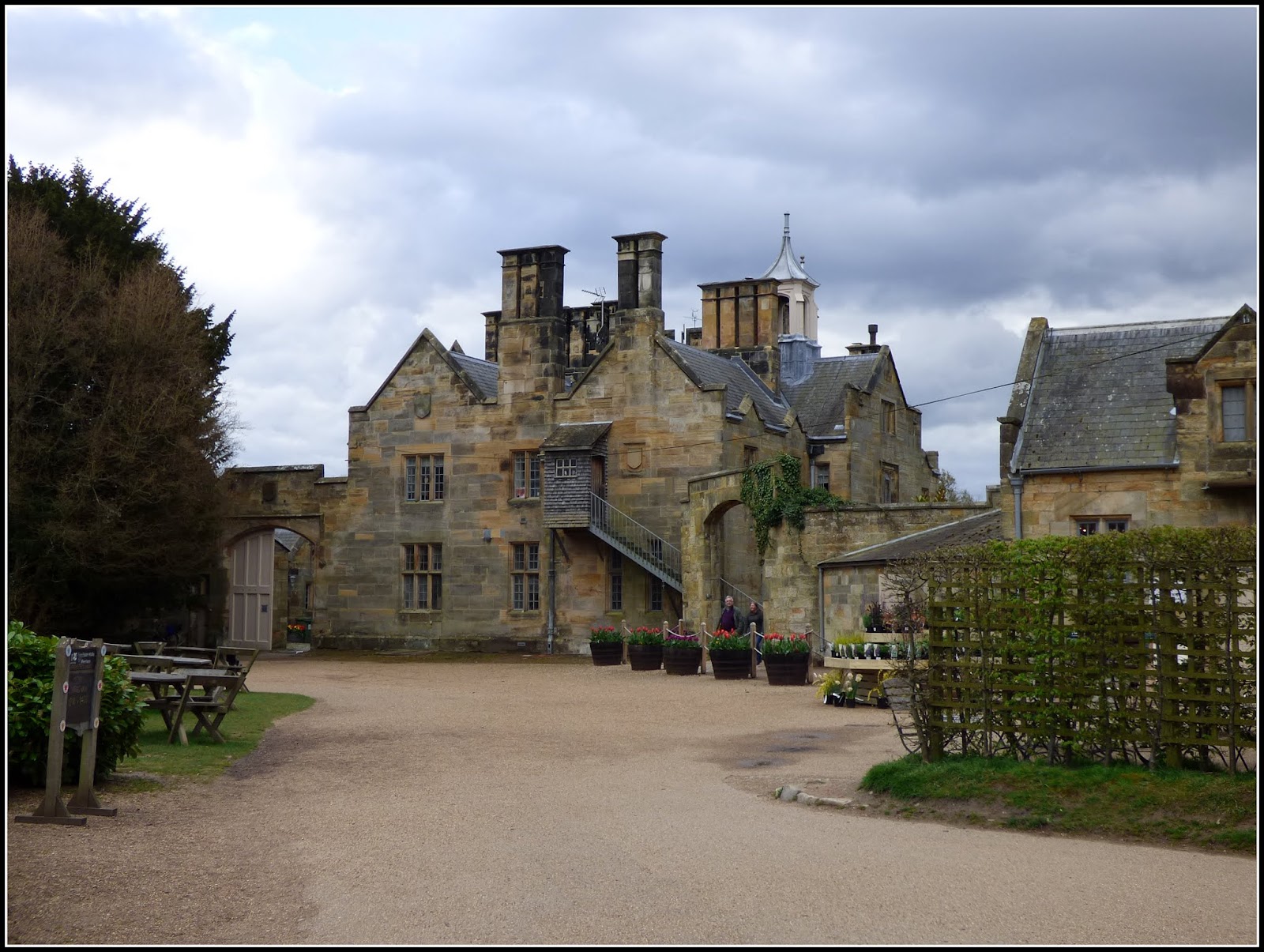 Mark's Veg Plot: A weekend in Kent, part 2 - Scotney Castle