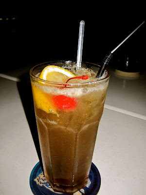 it's a journey: Gridiron Sports Cafe & Lounge, Bangsar