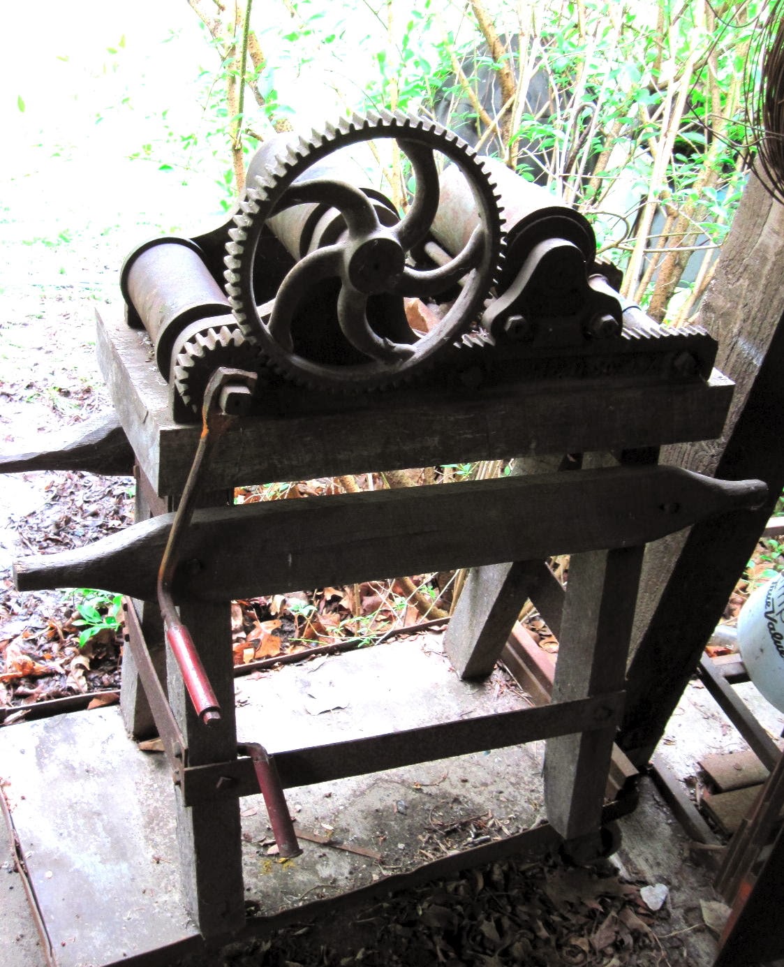 Persimmon Forge: Professional Blacksmithing: My Tire Bender