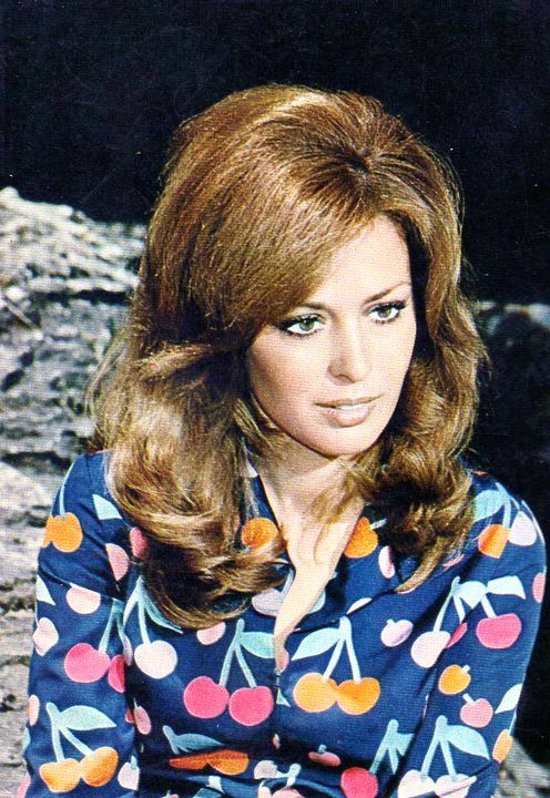 ÍDOLOS DE FOTONOVELAS : MICHELA ROC