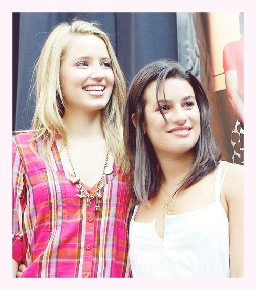 Me, Myself and Time: Dianna Agron y Lea Michele LAS AMO!!!