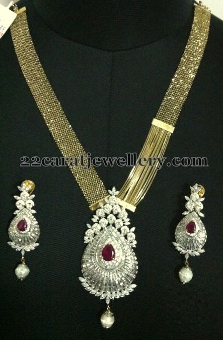 Diamond Locket with Gold Chain - Jewellery Designs