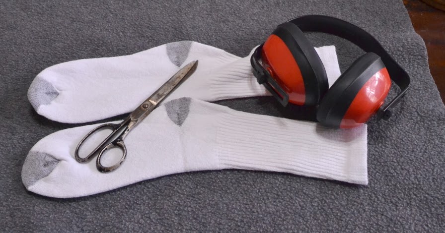 Lazy Gardening: DIY Sweat Bands for Sound Protection Ear Muffs