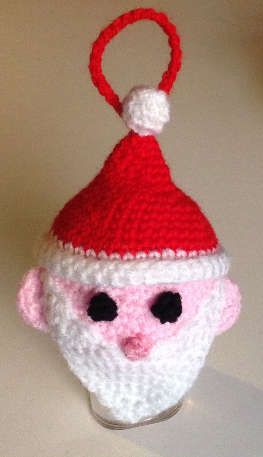 Sooz In The Shed...: Crochet Santa Bauble - free tutorial