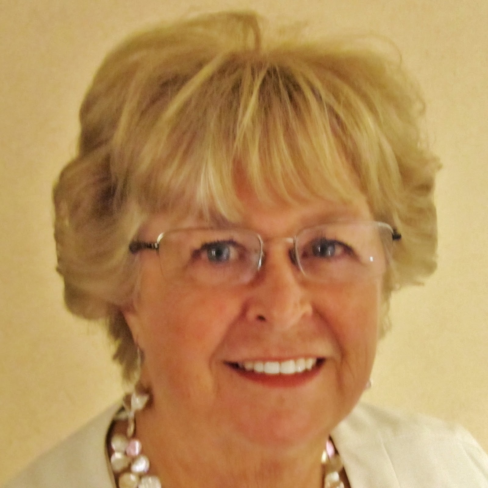 Susan Mara's Instagram, Twitter & Facebook on IDCrawl