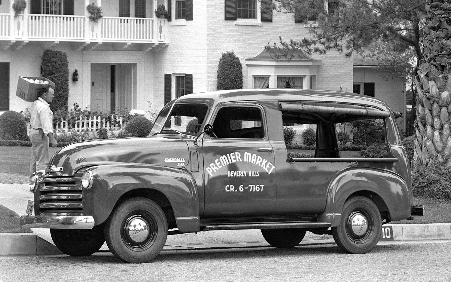 Nostalgia on Wheels: Chevrolet Advance Design Trucks - 1947 - 1953
