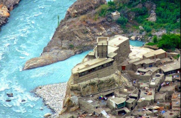 The Hunza Valley (The Dignified Hunza): History of Hunza Valley & Kingdom