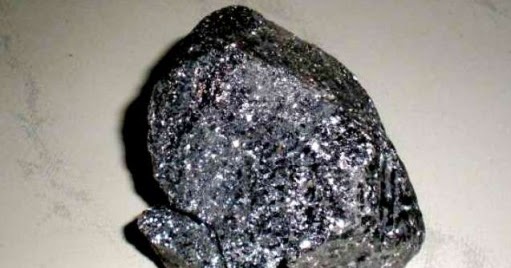 koleksi artikel: Manfaat Timah Hitam Dan Putih Bagi Industri