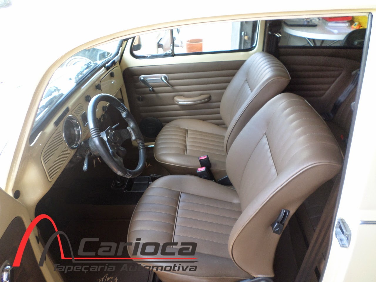 CARIOCA TAPEÇARIA: Fusca Bege