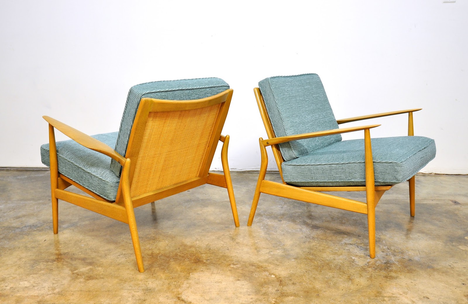 SELECT MODERN: Pair of Ib Kofod-Larsen for Selig Maple Spear Lounge Chairs