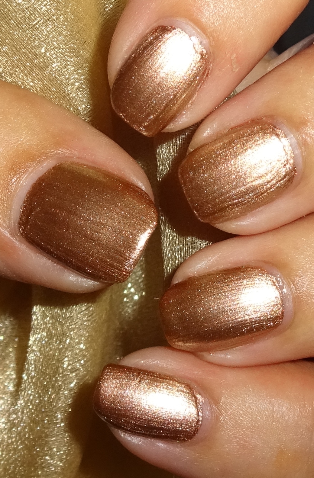 Wendy's Delights: Avon True Colour Nail Enamel - Copper Gleam