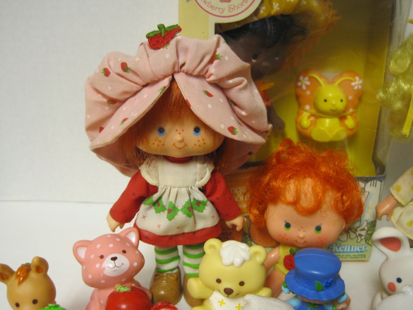 Never Grow Up: A Mom's Guide to Dolls and More: My Strawberry Shortcake ...