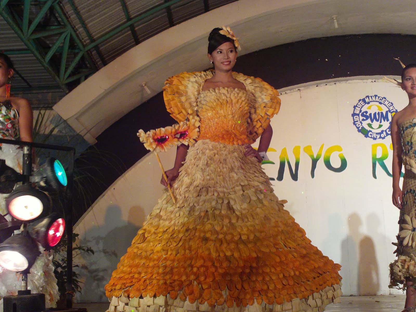 Disenyo and Istayl: Filipino turns recyclable materials into amazing ...
