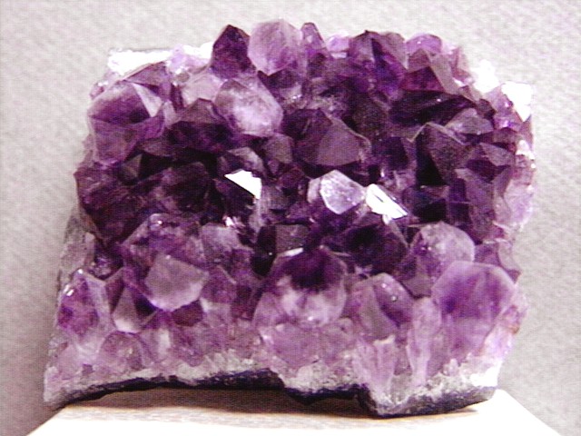 Learning Geology: Amethyst Gemstone