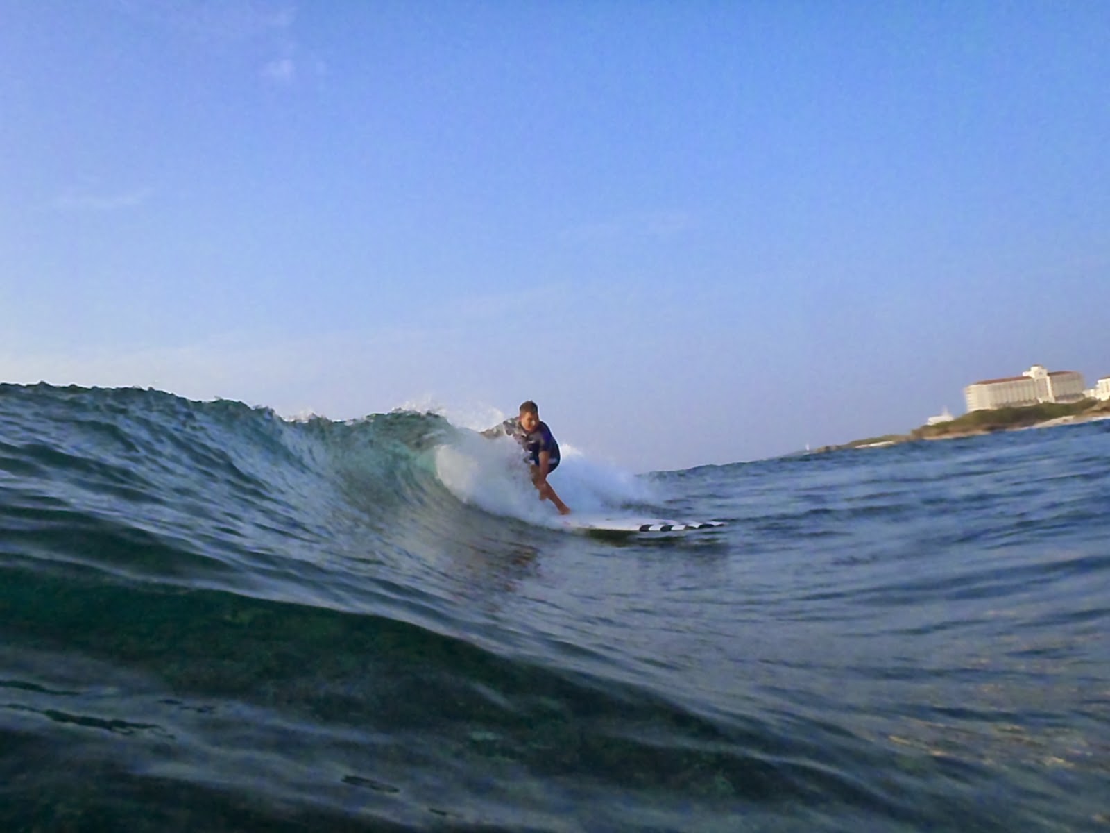 Happy Surfing Okinawa