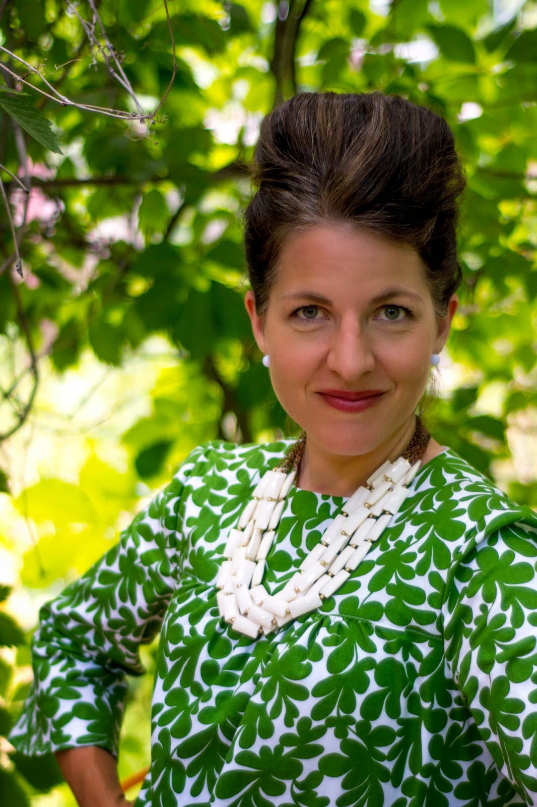 Aesthetic Nest: Sewing: Retro Shift Dress for Paris When it Sizzles