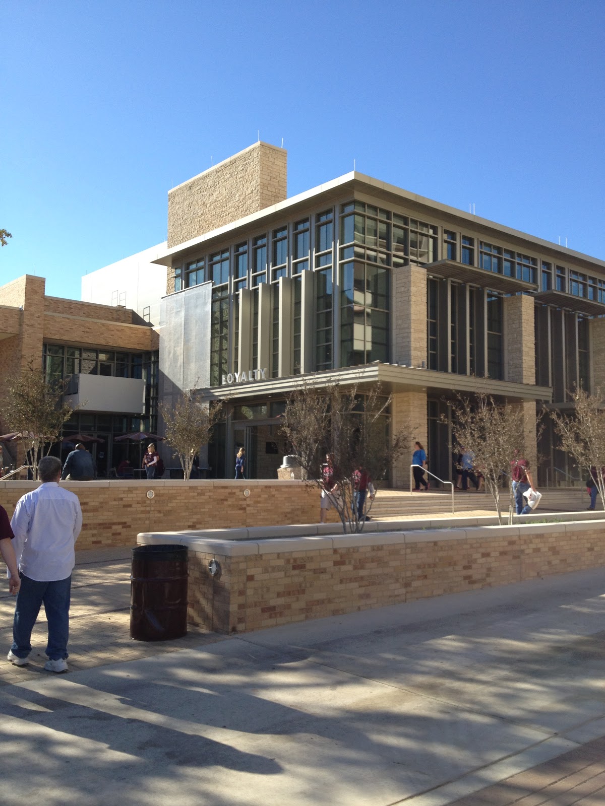 Living with the Ladwigs: November 2012