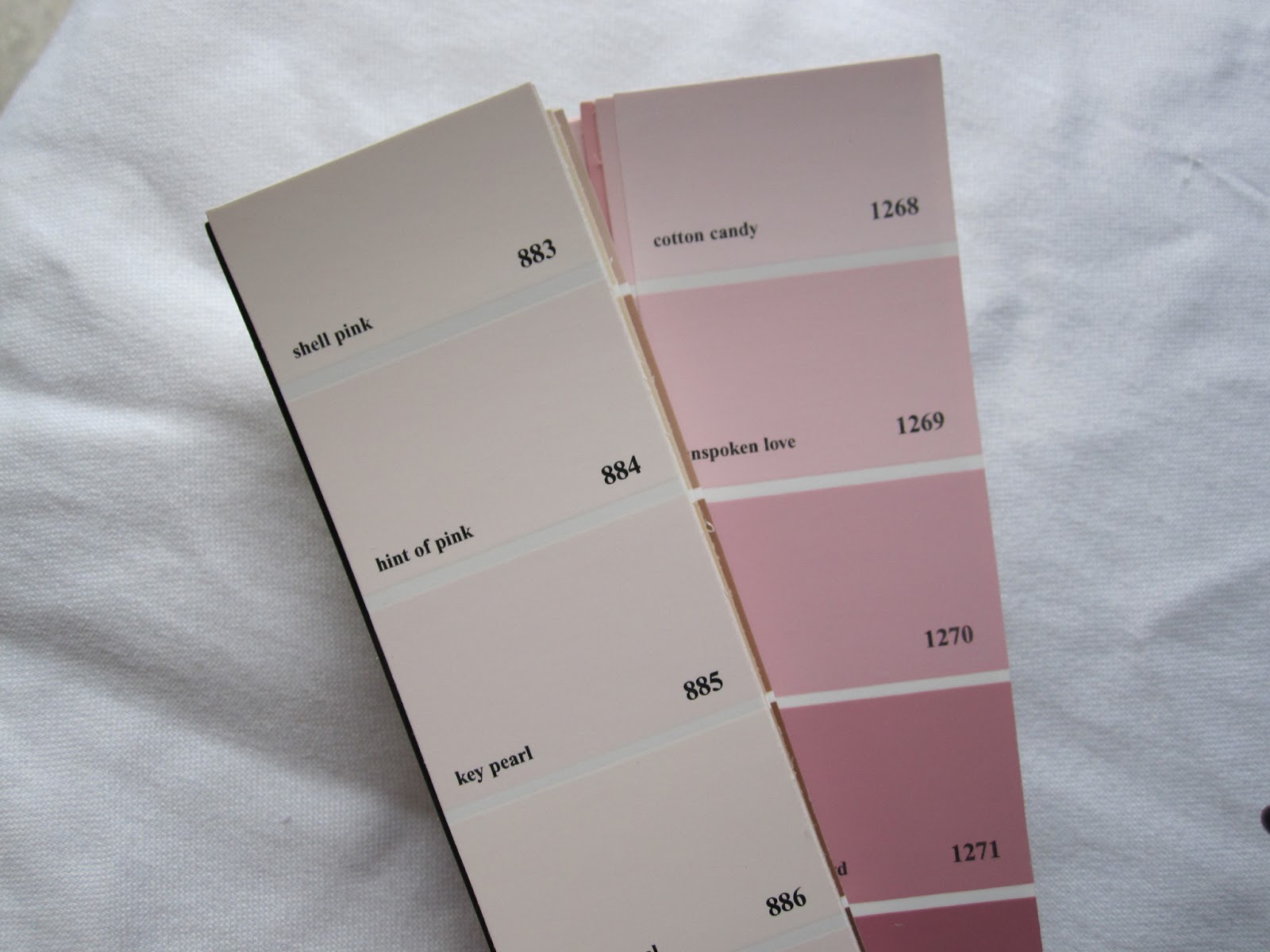 Design du Monde: Picking paint