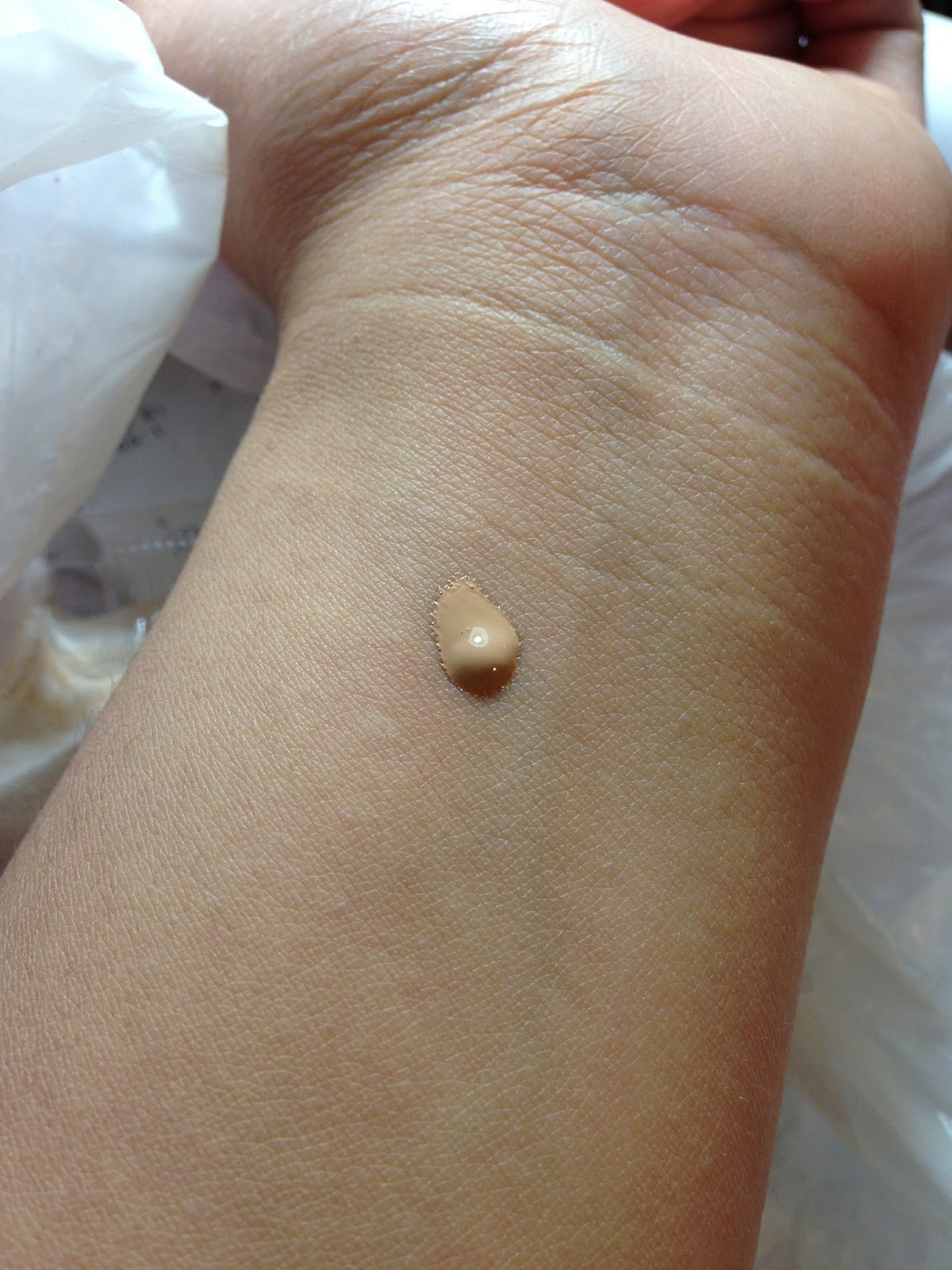 Jules' Makeup Style: UPDATED Review on CG Outlast Stay Fabulous 3 in 1 ...