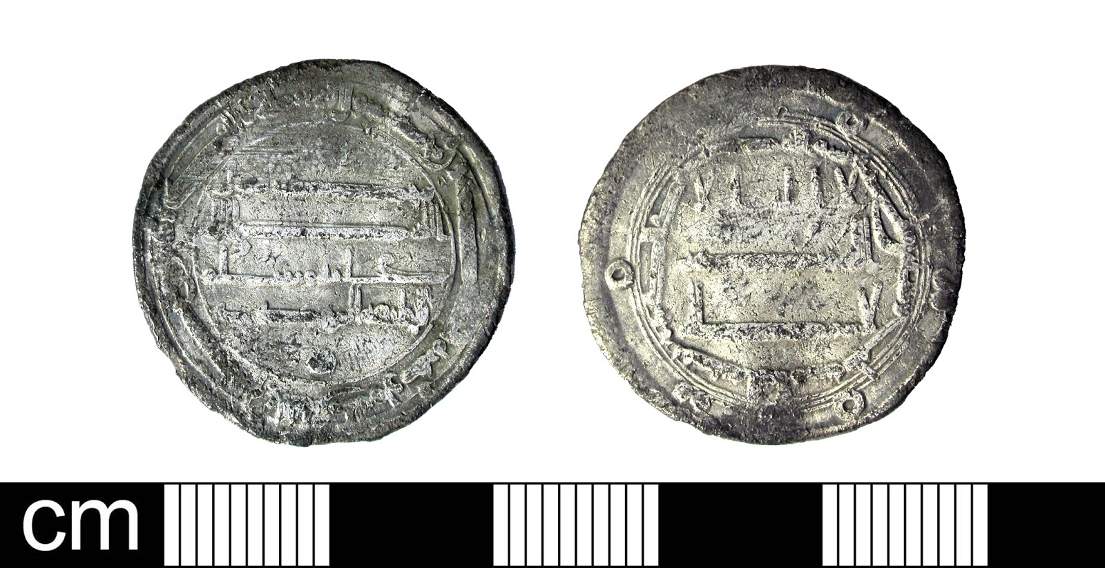 Viking Metal: Where were dirhams fragmented?