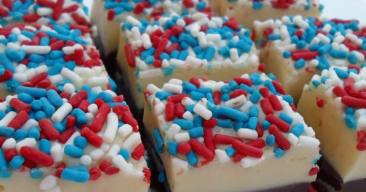 Happier Than A Pig In Mud: 4th of July Fudge -aka Ridiculously Easy ...