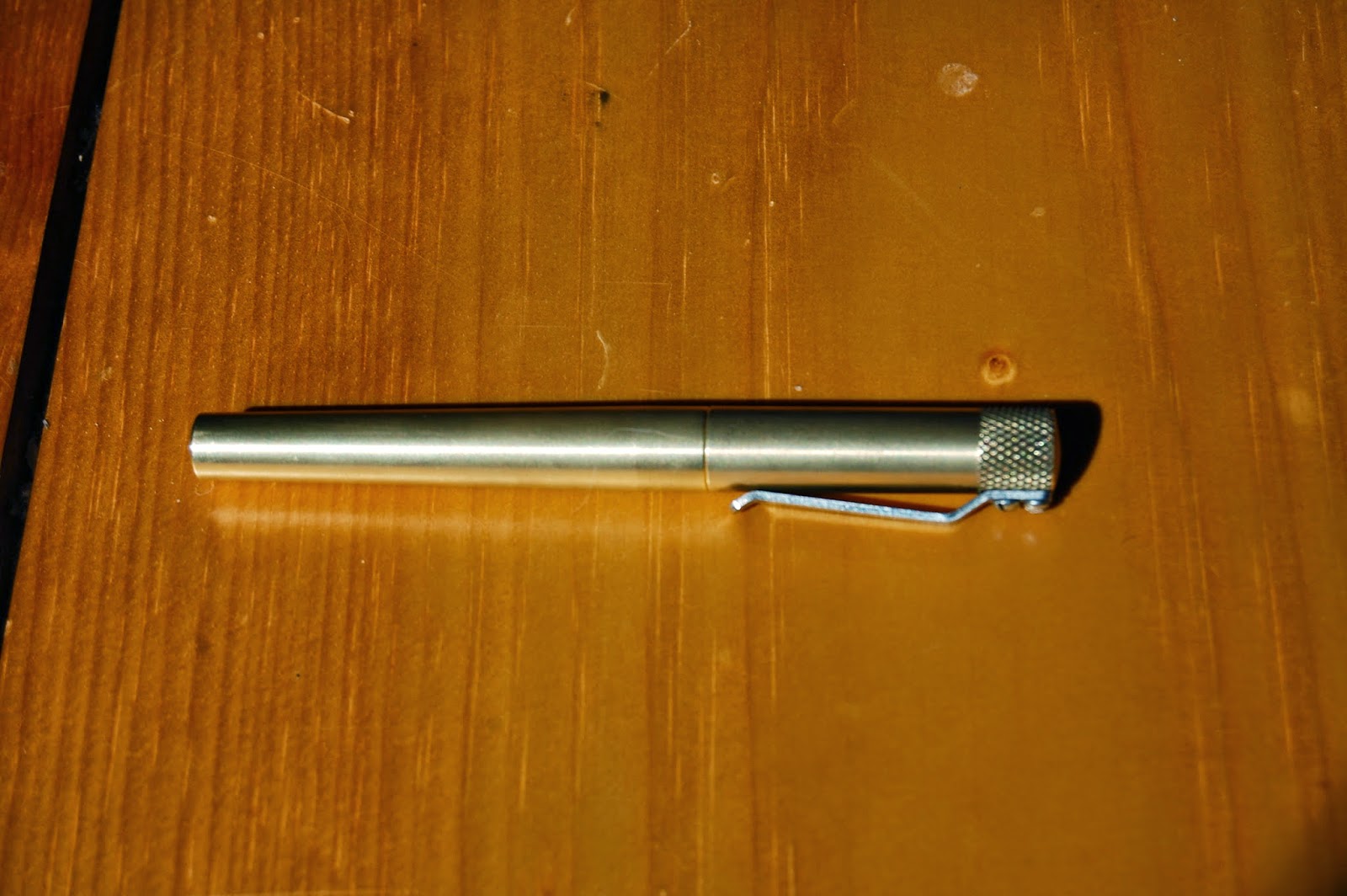 define:MATERIALISM: Spotlight: Karas Kustoms Render K Brass Pen