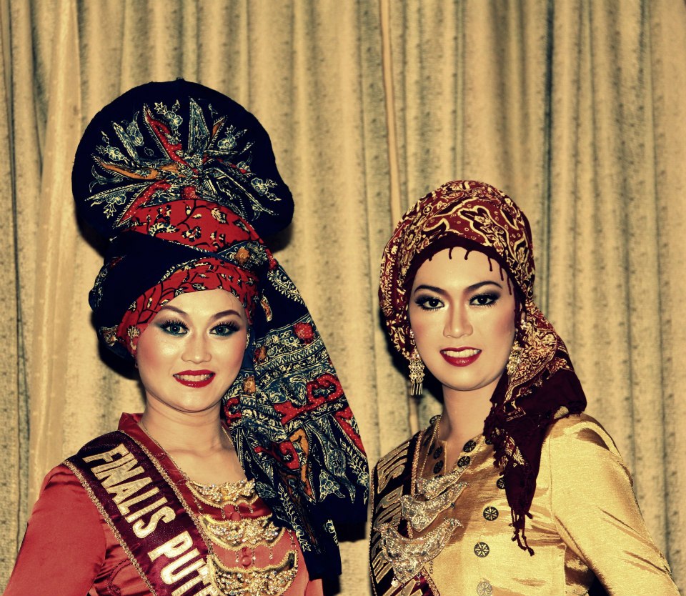 TENGKULUK SIMBOL KELUHURAN BUDI WANITA JAMBI