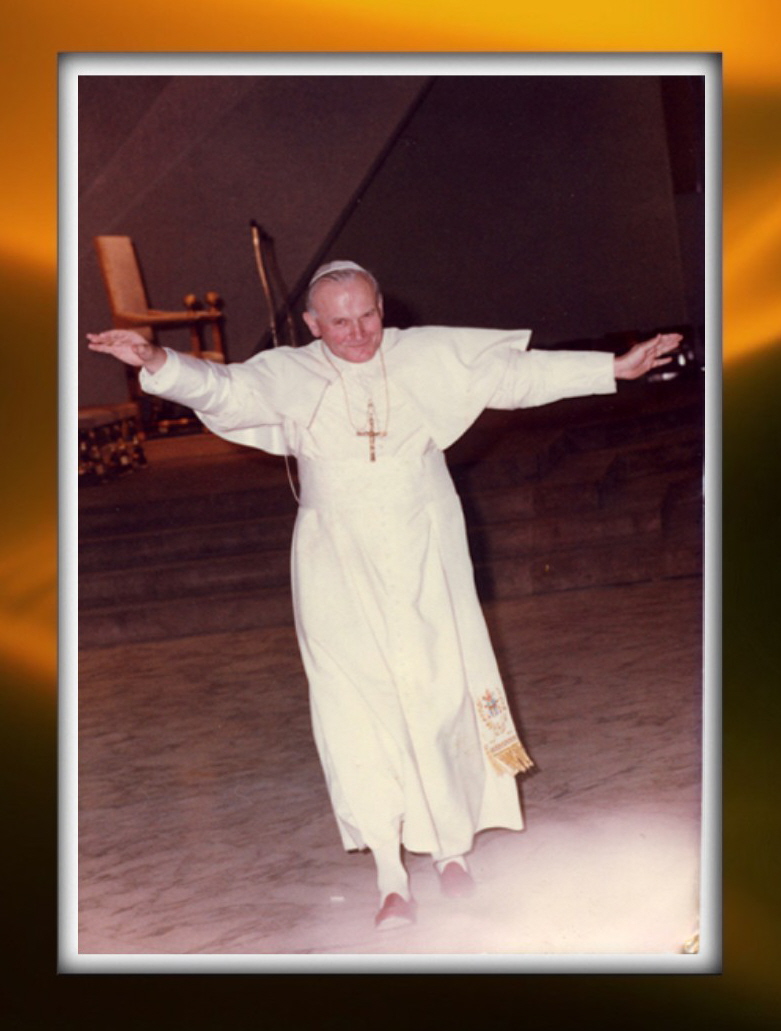 Blessed John Paul II - The Saint of our Time: Portraits of A Saint ...