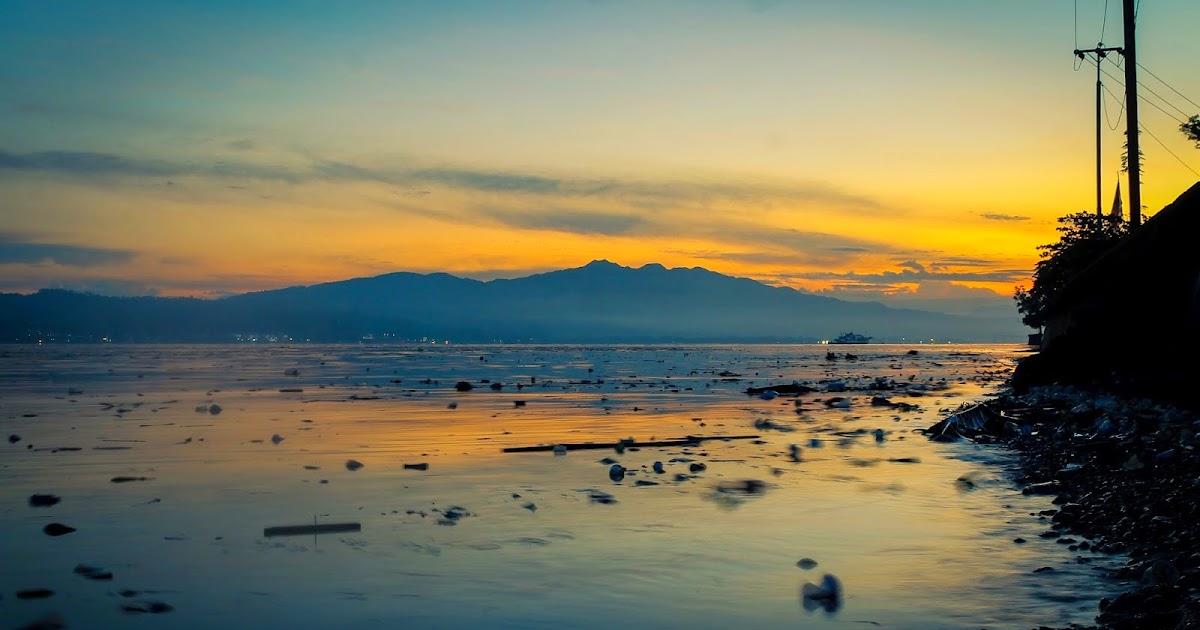 Dalam Sehari, Teluk Ambon Hasilkan 8Ton Lebih Sampah? - KabarMaluku.com ...
