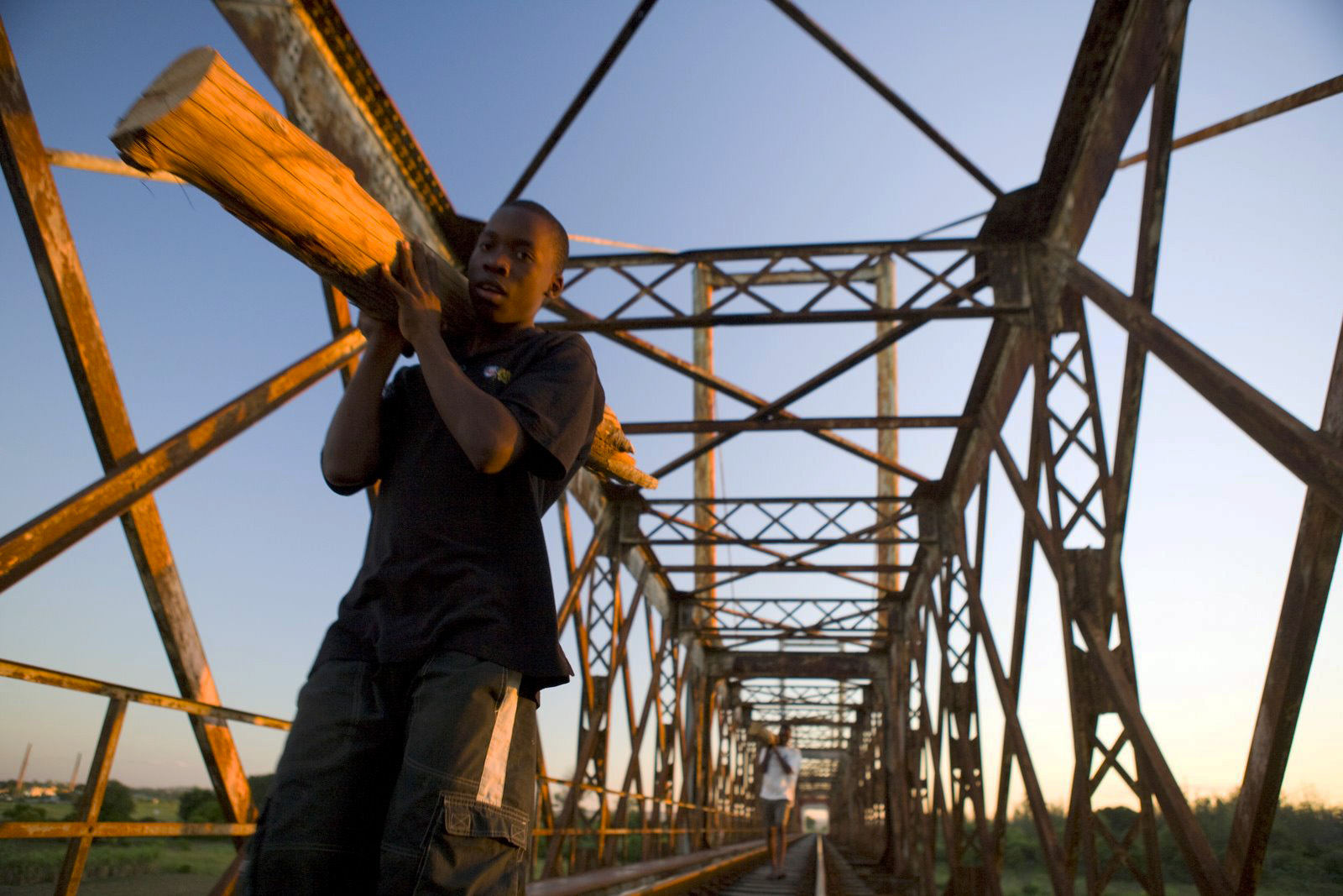 Linha férrea para Goba e Suazilândia: ponte de Boane (2/8)