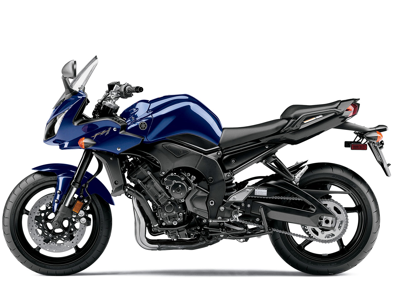 YAMAHA Motorcycle Pictures | 2013 Yamaha FZ1 Specifications