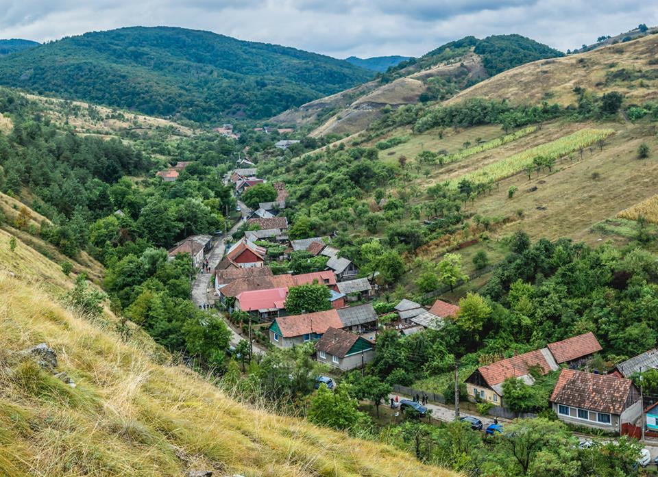 evz.ro : Eibenthal, Clisura Dunării. Locul unde Dumnezeu își face concediul