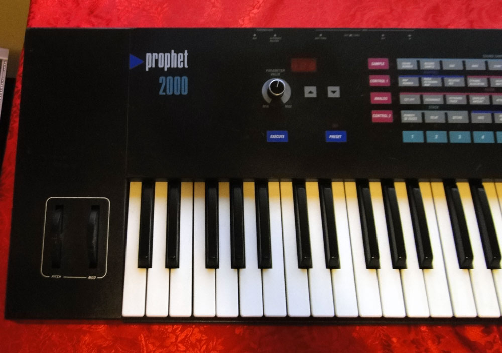 MATRIXSYNTH: SEQUENTIAL CIRCUITS PROPHET 2000 Sampler with Analog Filters