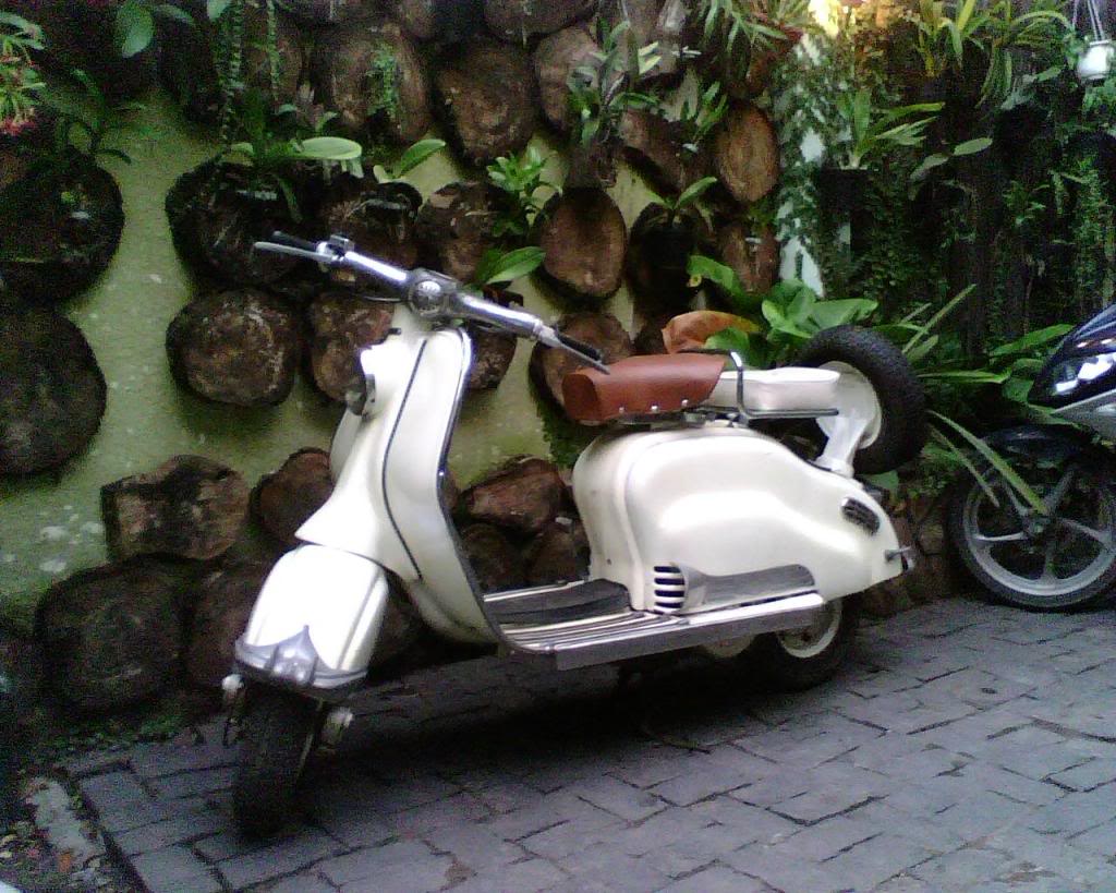 Model LD ~ Vespa Scooters