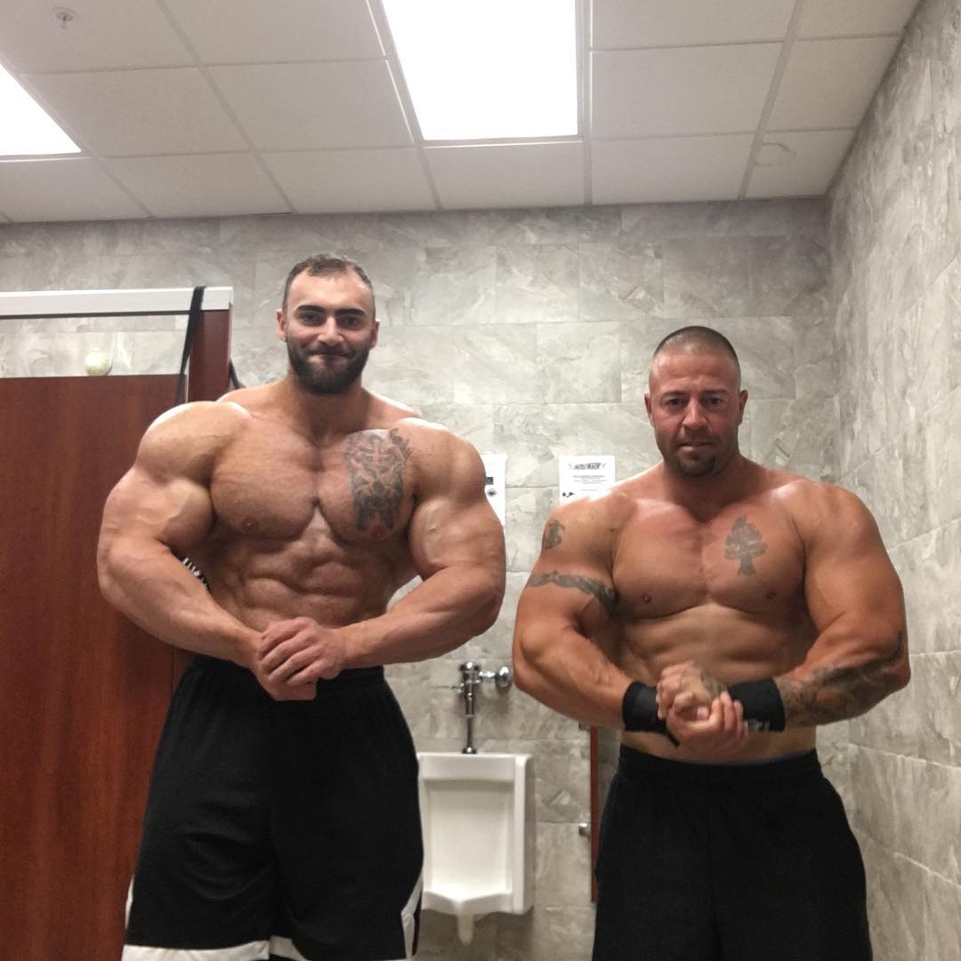 Muscle Lover: Italian muscle monster Vincenzo "Mass" Masone