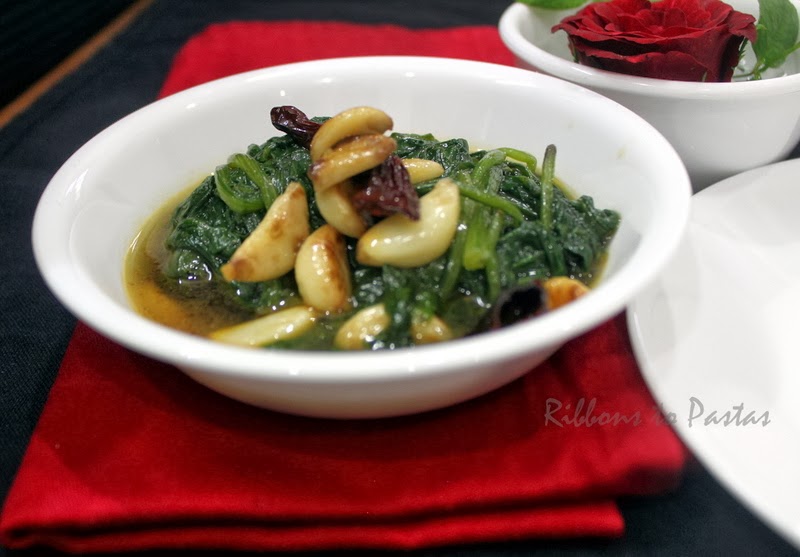 Kashmiri Saag and Roti - Jammu Kashmir Special - Ribbons to Pastas